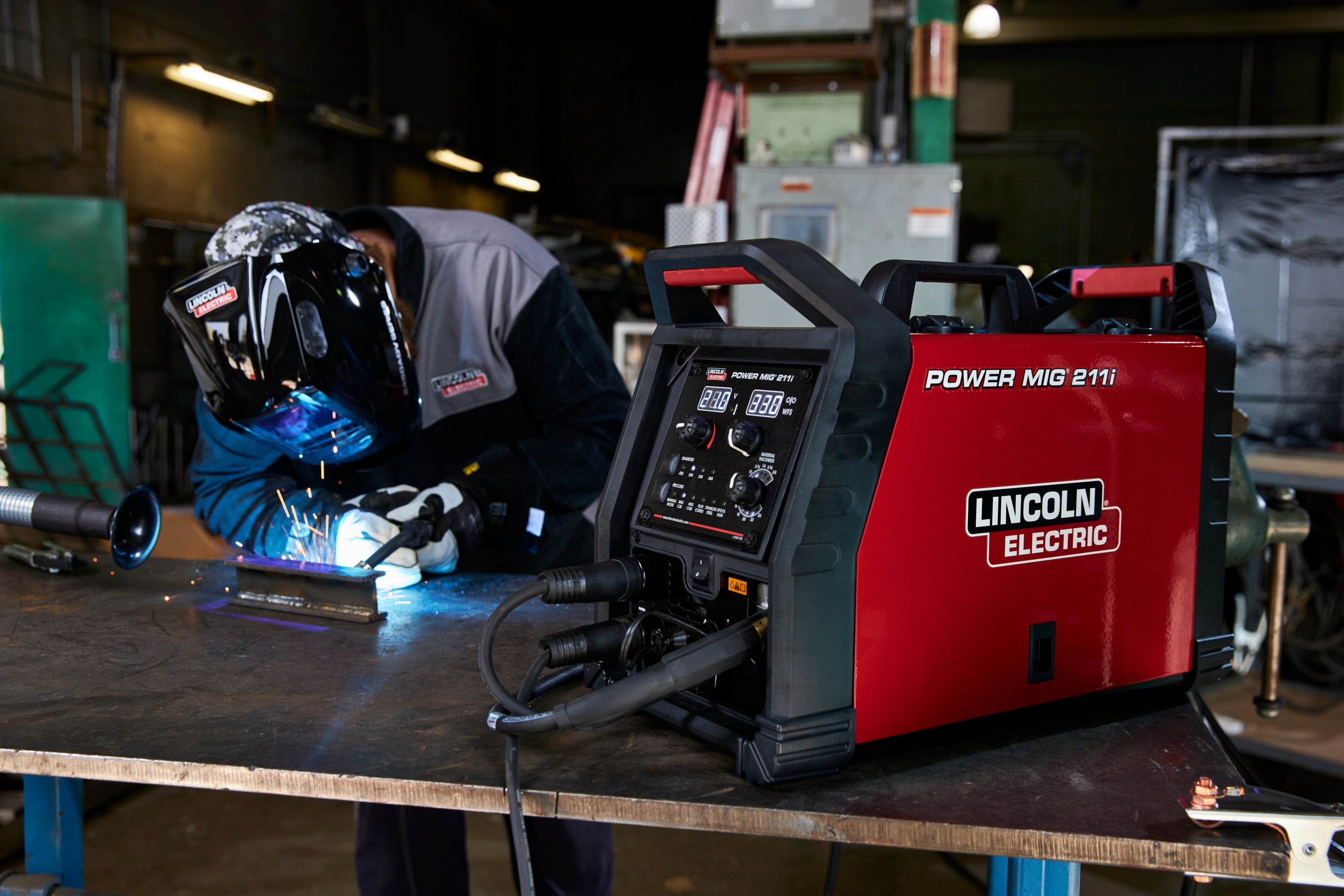What You Need To Know Before Buying A Lincoln Welder – Arc Solutions, LLC